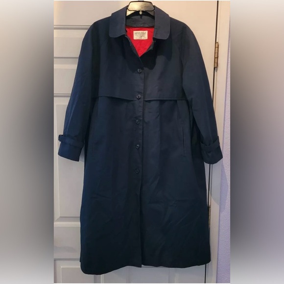 Nordstrom | Jackets & Coats | Vintage Nordstrom Town Square Rain Trench ...